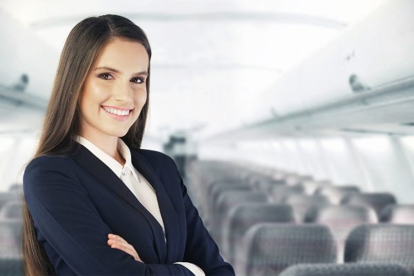 8 ventajas de ser Azafata de Vuelo - Central Escuela Aeronáutica